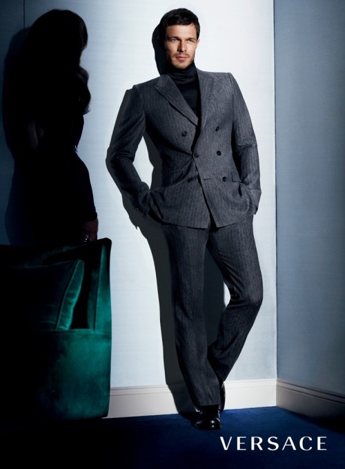 Paul Sculfor & Gisele by Mario Testino, Versace F/W 09.10 | Homotography